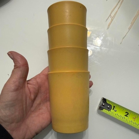 The Unbranded Brand | Dining | Vintage Tupperware Mustard Yellow ...
